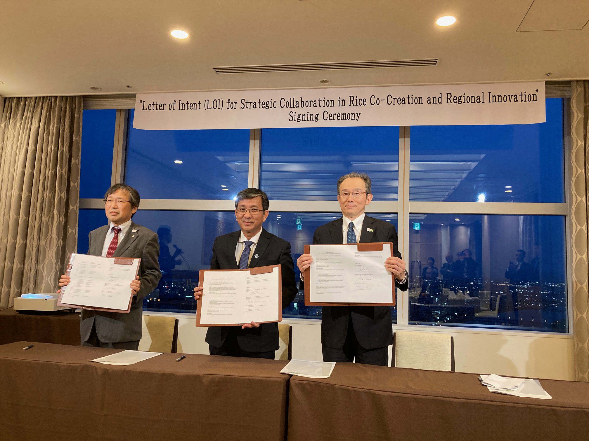 Can Tho University (Vietnam), Niigata University, and TAKESHO Signed an ...
